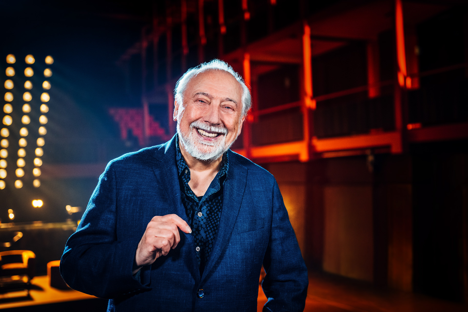 Urbanus openhartig over vroegtijdig afscheid vader - Happy247.nl
