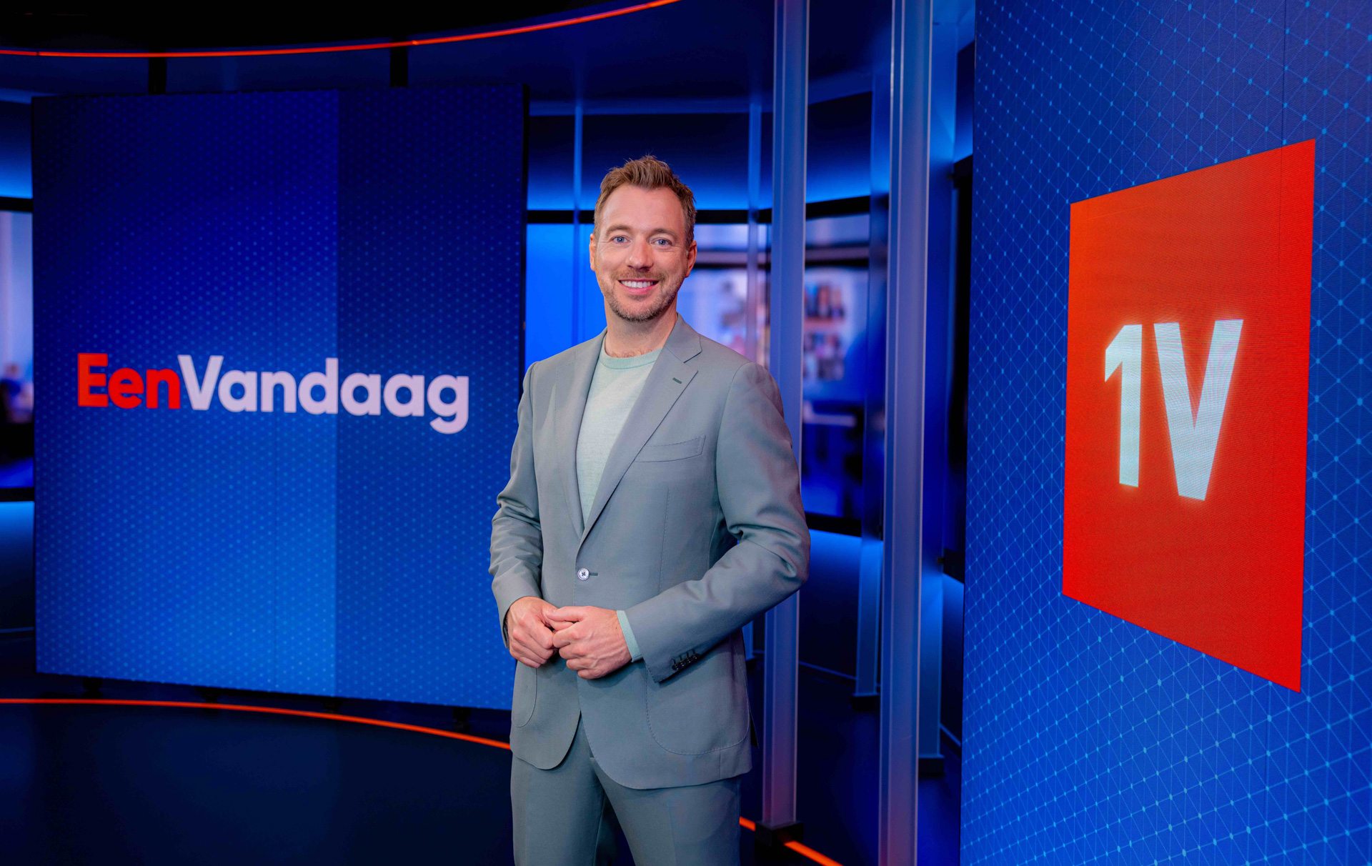 Wat heeft deze presentator en topsporter te vieren? - Happy247.nl